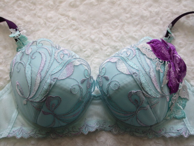 Yahoo!オークション - サルート[ブラジル]E70＆ソングM TUワコール6...