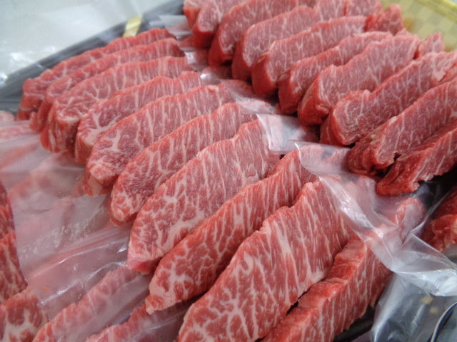 Yahoo!オークション - 流氷牛A5牝 超特ウワみすじ（焼肉） 1 6kg ...