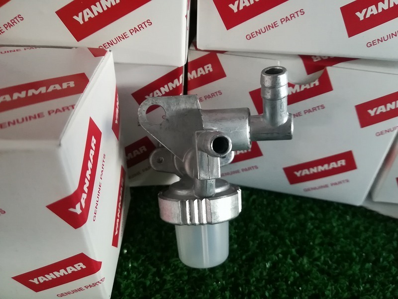 Yahoo!オークション - 新品 ヤンマー 燃料コック 上部後方から MT310