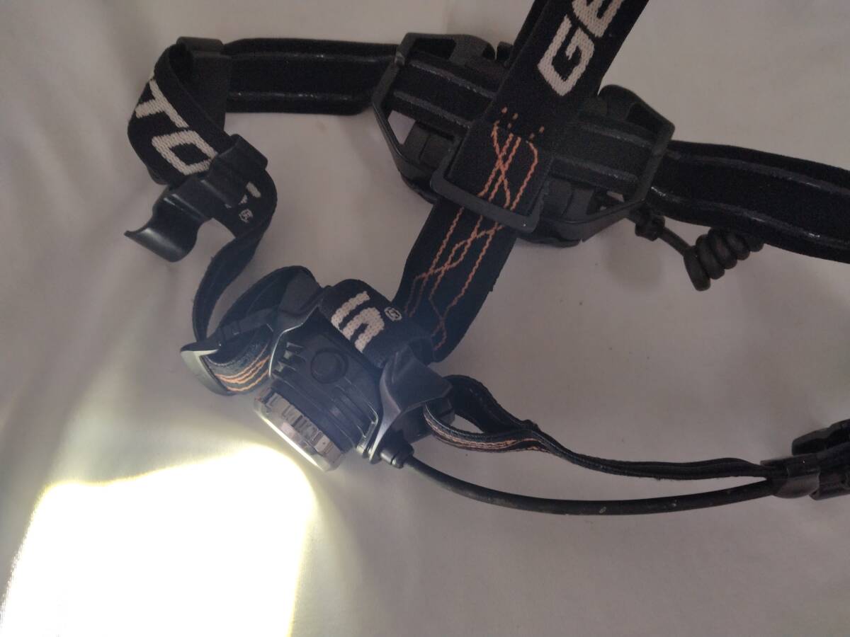 Yahoo!オークション - GENTOS ジェントス LED ヘッドライト ヘッドラ...