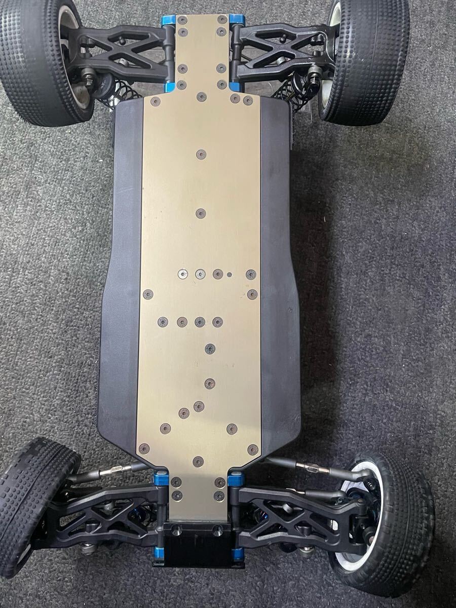 Yahoo!オークション - アソシ B74.2カーペット 4WDバギー 中古品