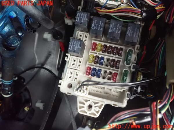 Yahoo!オークション - 5UPJ-14106742]ランエボ7(CT9A)ヒューズボックス...