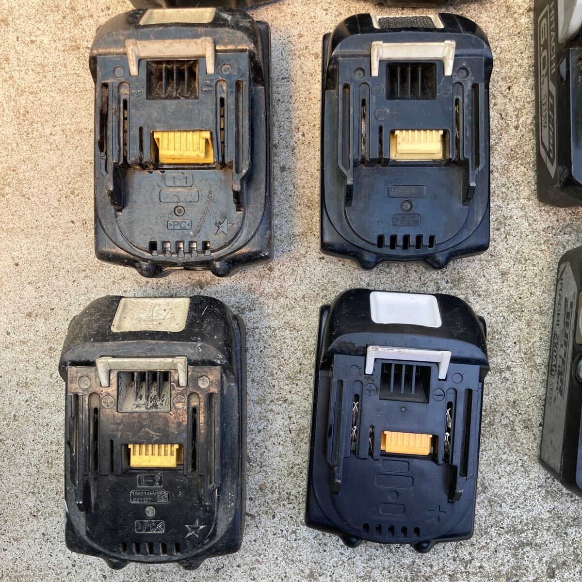 Yahoo!オークション - ジャンク バッテリーセット 21個 マキタ 日立 18...