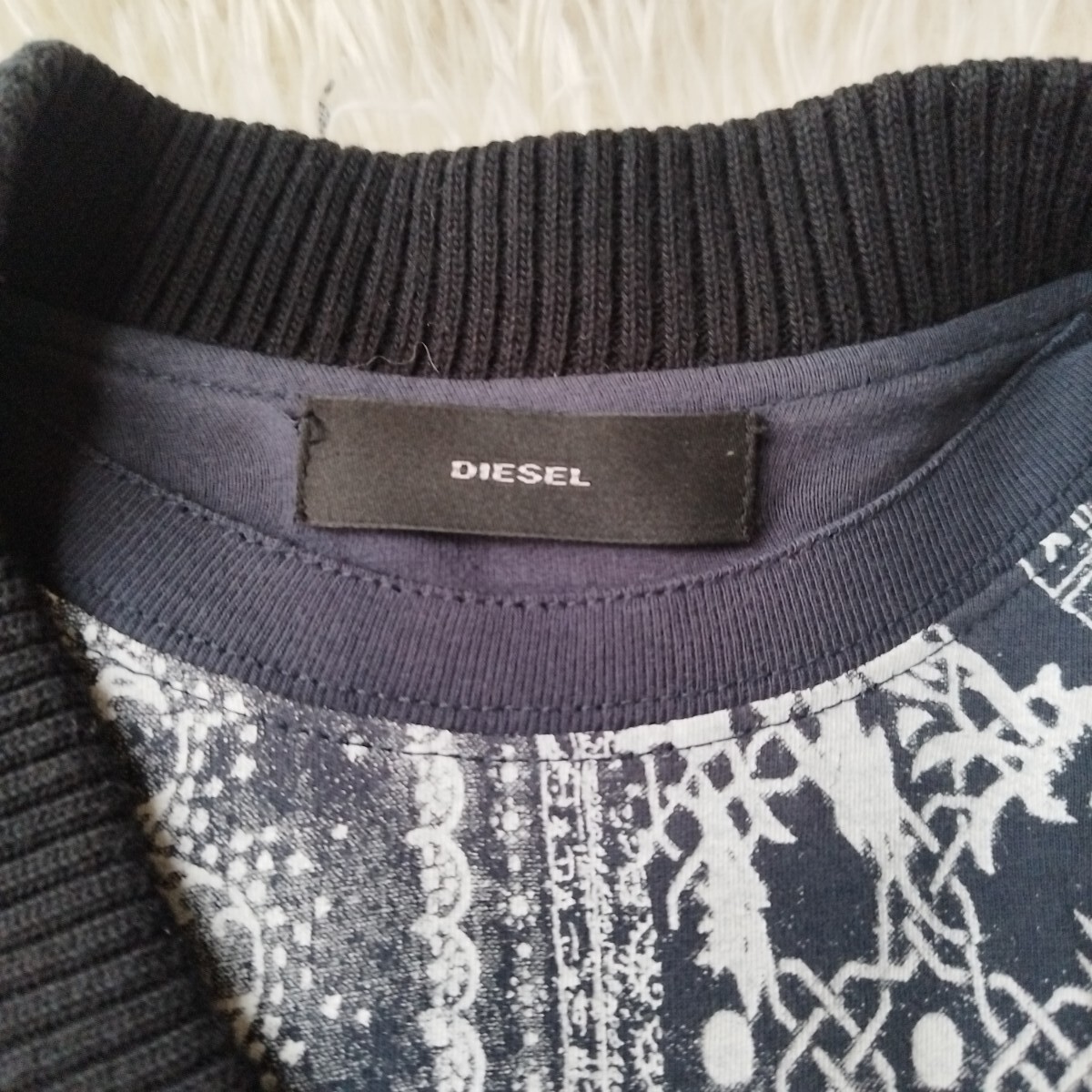 美品 羊革 L相当】 DIESEL ディーゼル スタジャン 袖ラムレザー 美品 羊革 L相当】 DIESEL ディーゼル スタジャン 袖ラムレザー