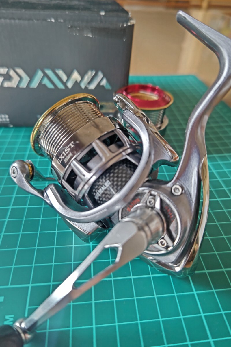 Yahoo!オークション - ダイワ 12イグジスト2506H スプールおまけ付き ...