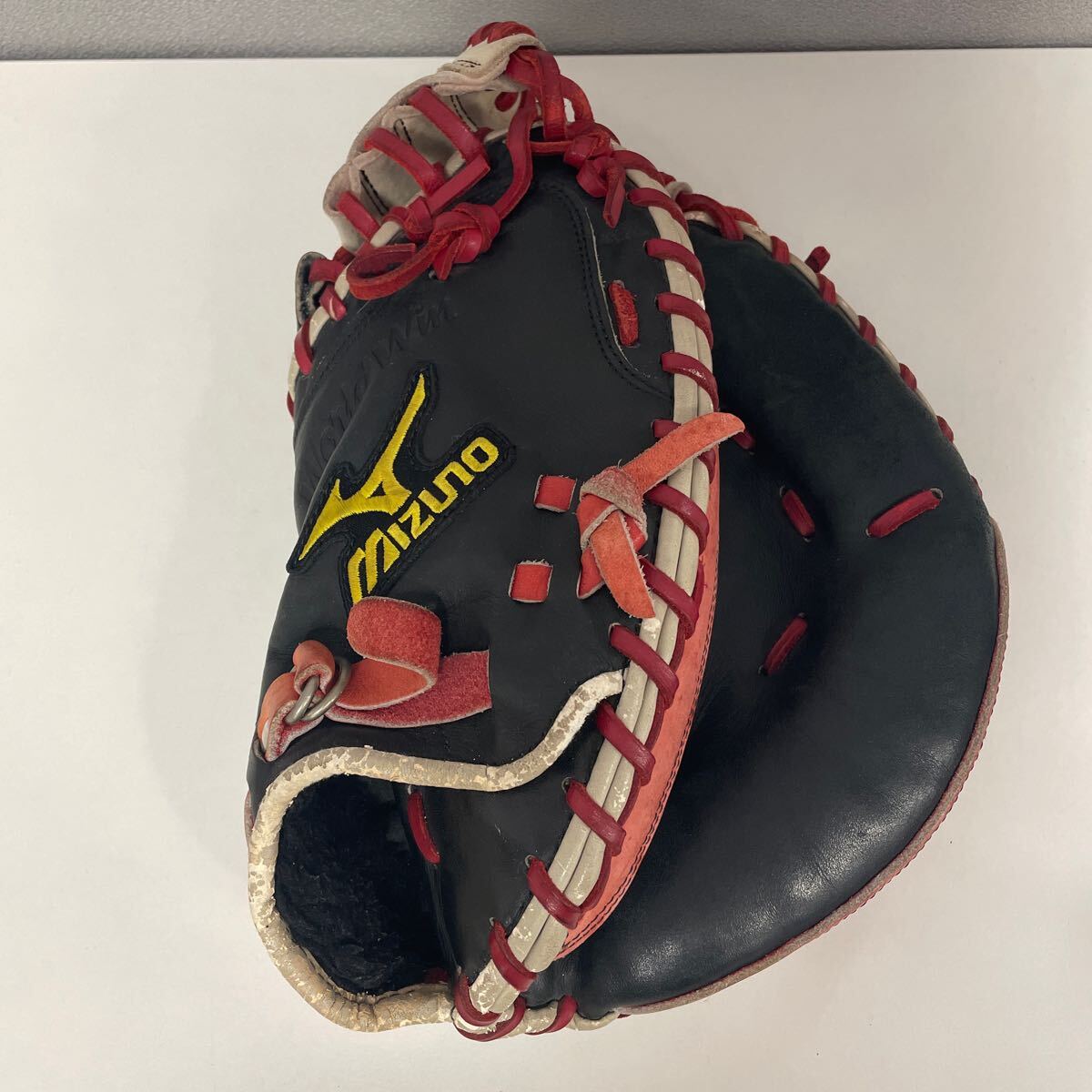 YH-090 キャッチャーミット 野球 軟式用 ミズノ グローブ 左手用 捕手用(捕手用)｜売買されたオークション情報、yahooの商品情報をアーカイブ公開 - オークファン（aucfan.com）