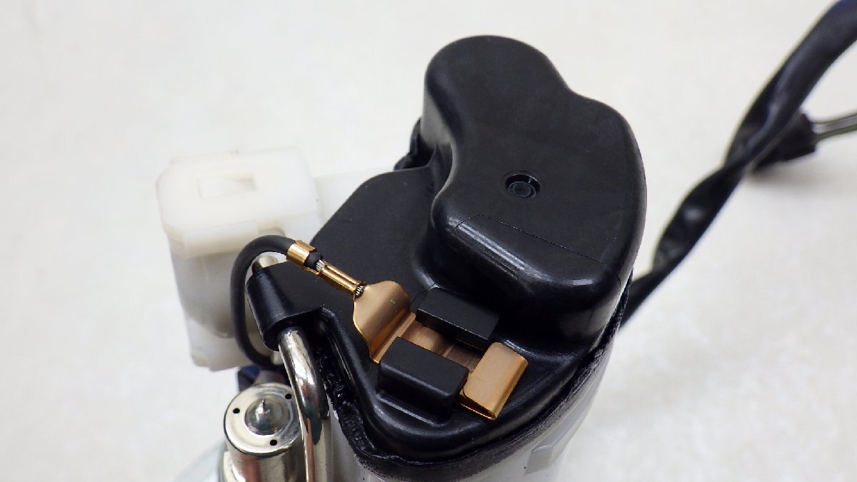 Yahoo!オークション - A031 ZZ-R1400 フューエルポンプ ZZR1400 カワサ...