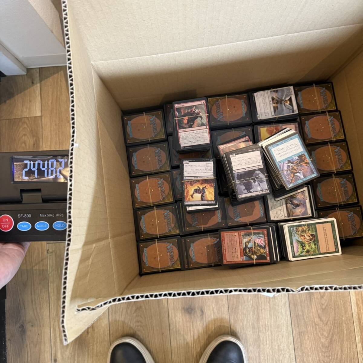 Yahoo!オークション - 佐）140 &2F11【カードまとめ約24kg】 MTG マジ...