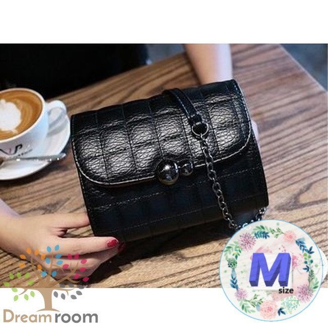 Yahoo!オークション - classic キルティングレザー チェーンBAG 【E型 ...