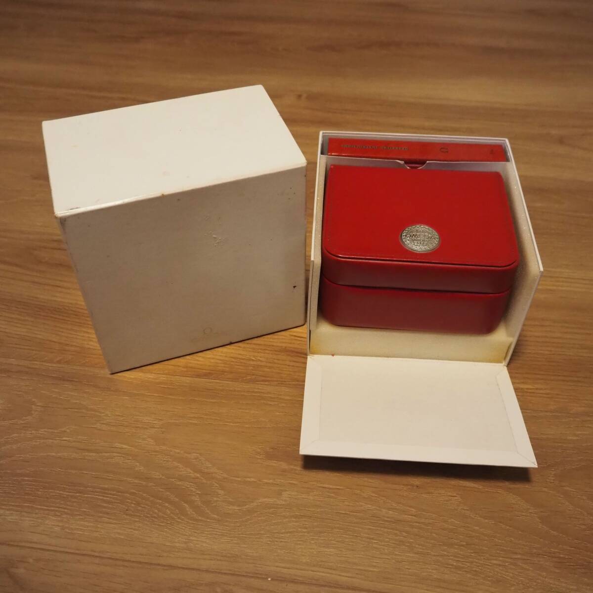 OMEGA オメガ Ω 箱 BOX ボックス 時計用 時計ケース ケース 空箱 OMEGA オメガ Ω 箱 BOX ボックス 時計用 時計ケース ケース 空箱