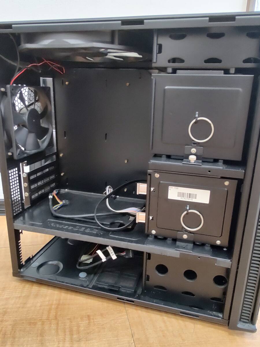 Yahoo!オークション - PCケース Antec P180 mini MicroATX