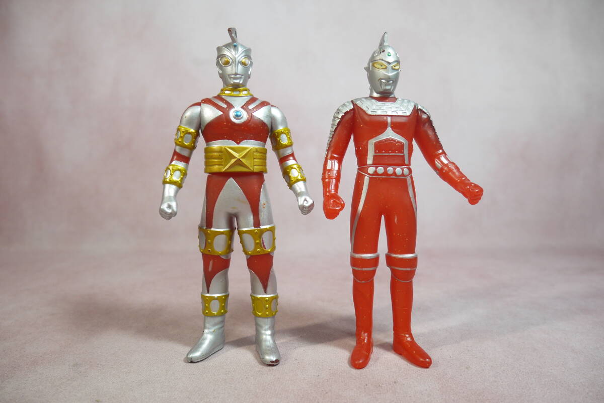 Yahoo!オークション - ウルトラ怪獣シリーズ エースロボット＋ニセウル...