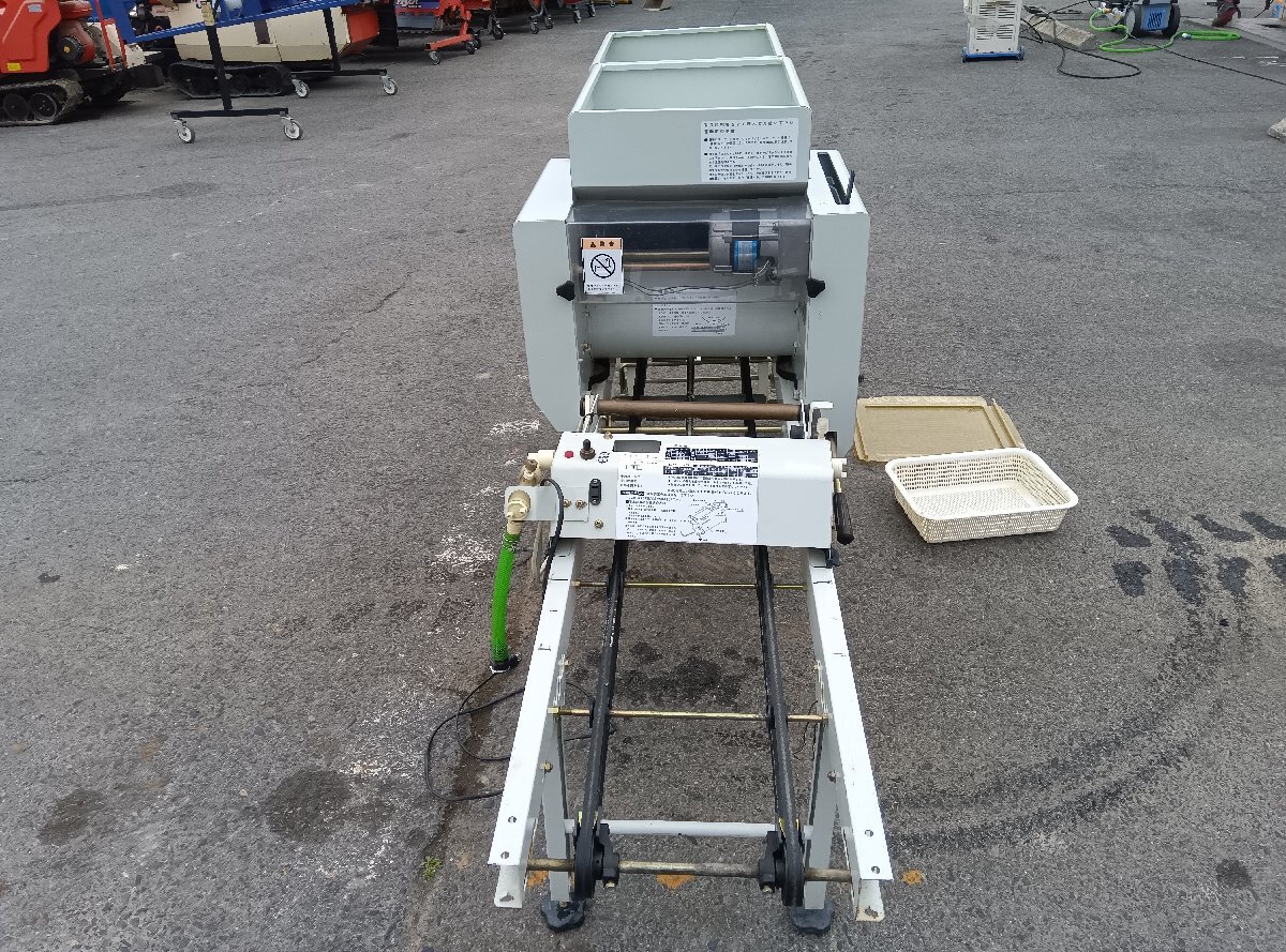 Yahoo!オークション - （滋賀）コンマ 播種機 SP-G23 2連 AC100V 滋賀...