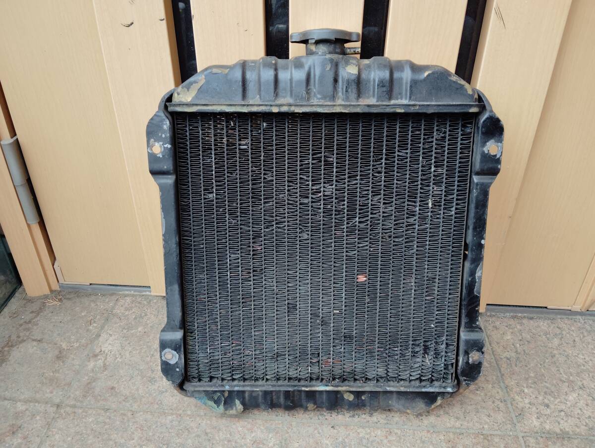 Yahoo!オークション - サニトラ ラジエーター B122 サニートラック