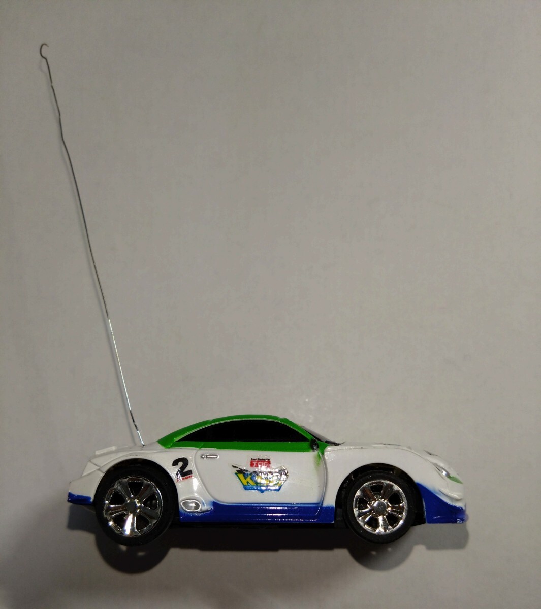 Yahoo!オークション - ハピネット ミニカーR／C 27MHz 車長約7.5cm