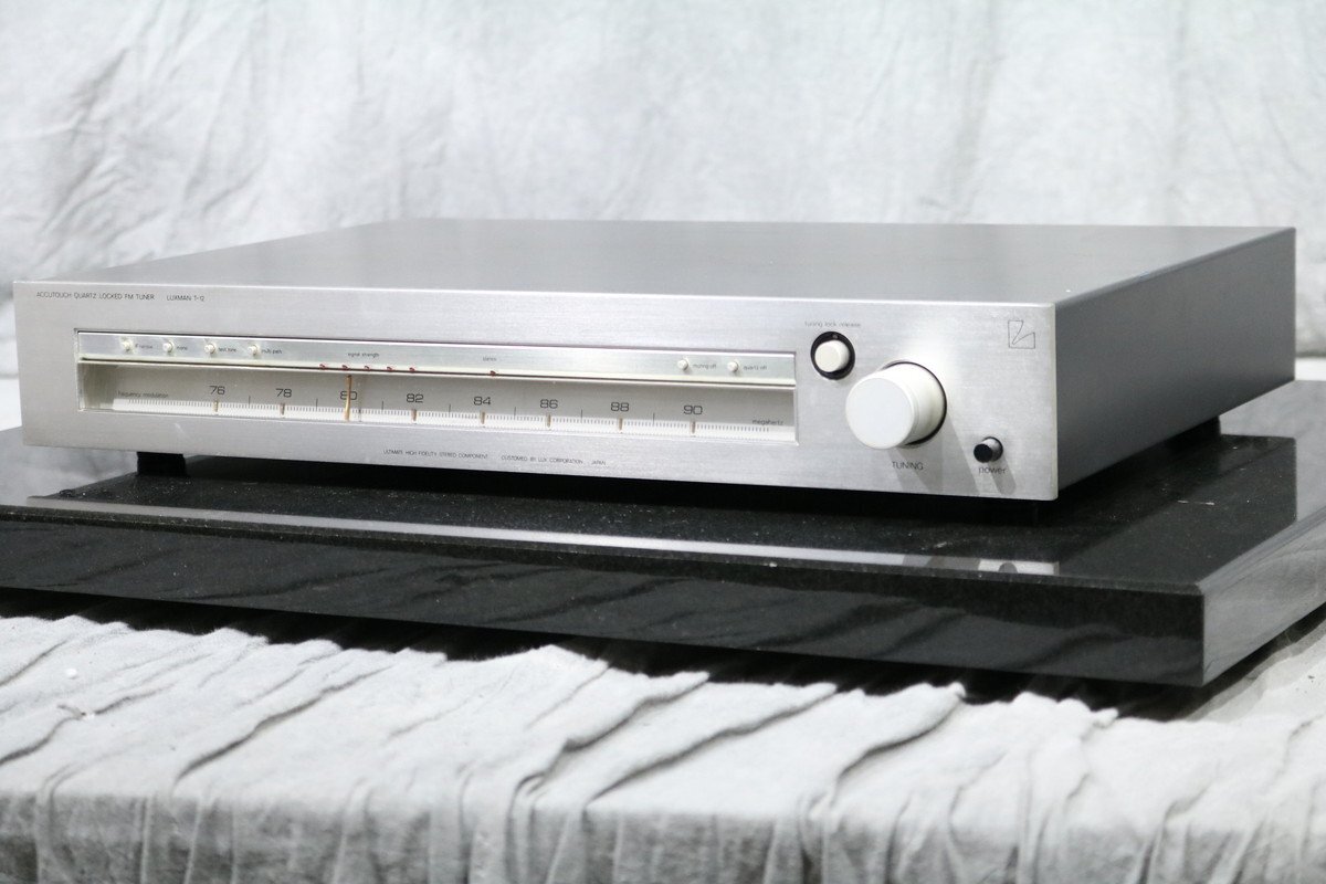 Yahoo!オークション - 【J】LUXMAN T-12 チューナー ラックスマン 3039...