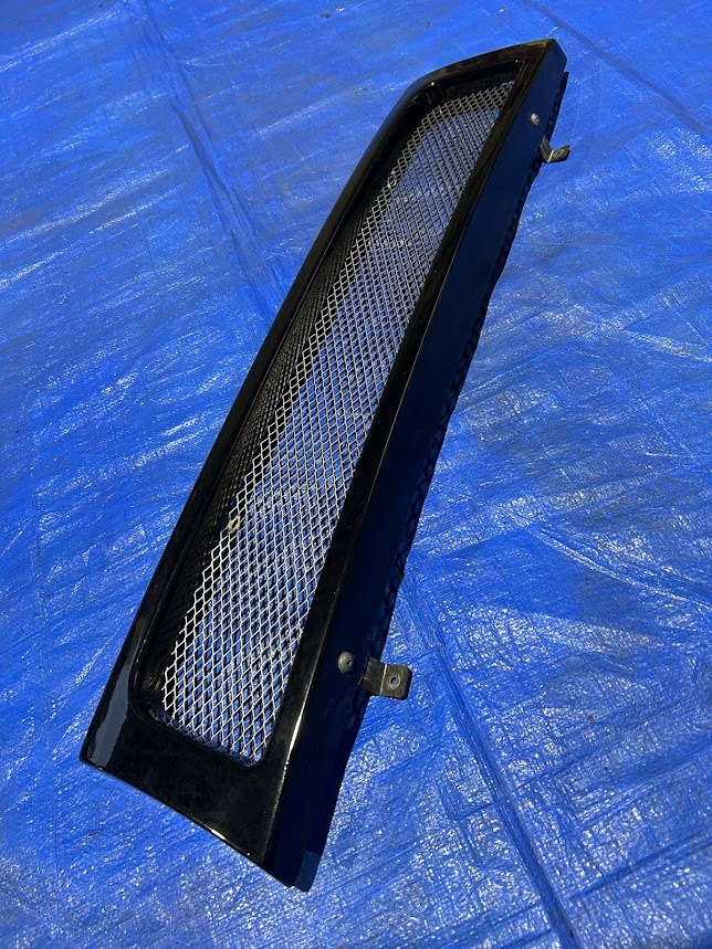 Yahoo!オークション - ジムニーJB23 FRPグリル 中古品