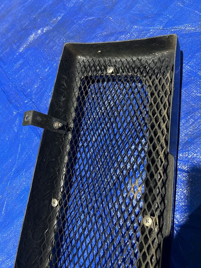 Yahoo!オークション - ジムニーJB23 FRPグリル 中古品