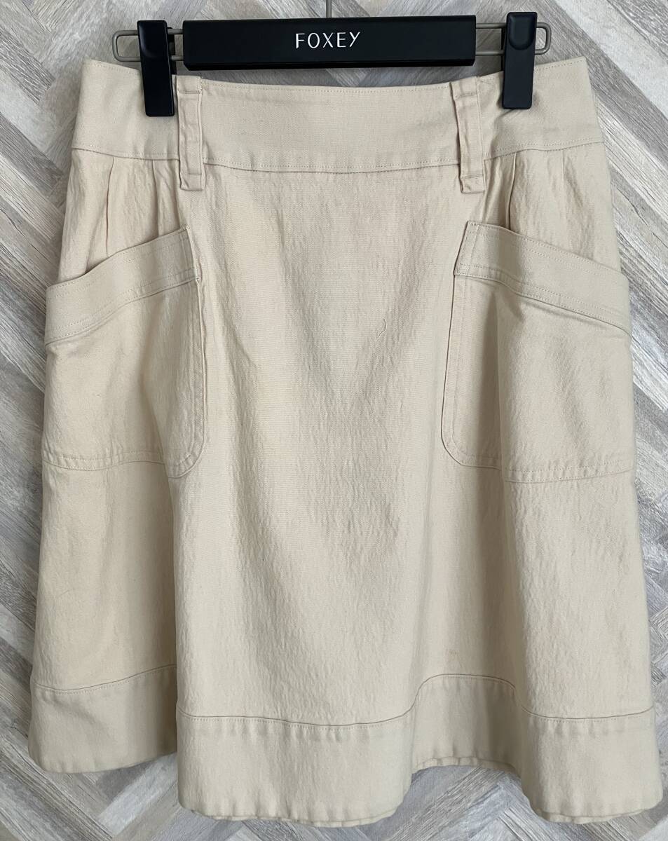 Yahoo!オークション - FOXEY FguRL スカート