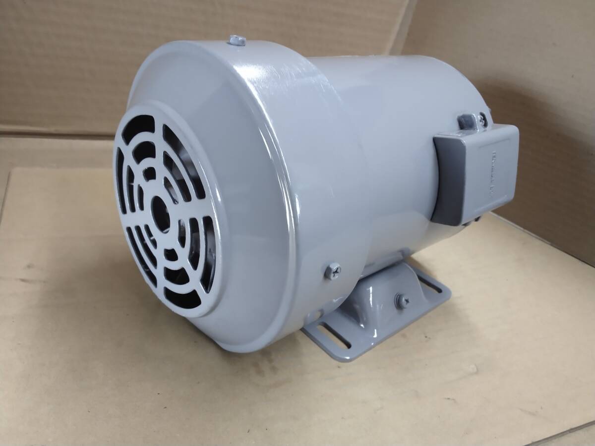 Yahoo!オークション - 三菱 三相200V モーター 0.4kw【4P】中古品