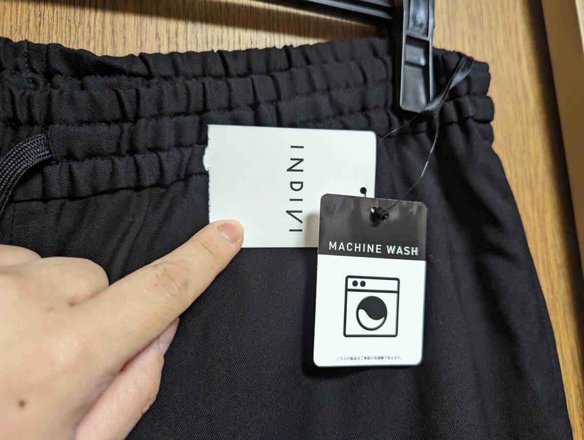 Yahoo!オークション - INDIVI 昨季新品 黒 ウエストゴム ワイドパンツ ...