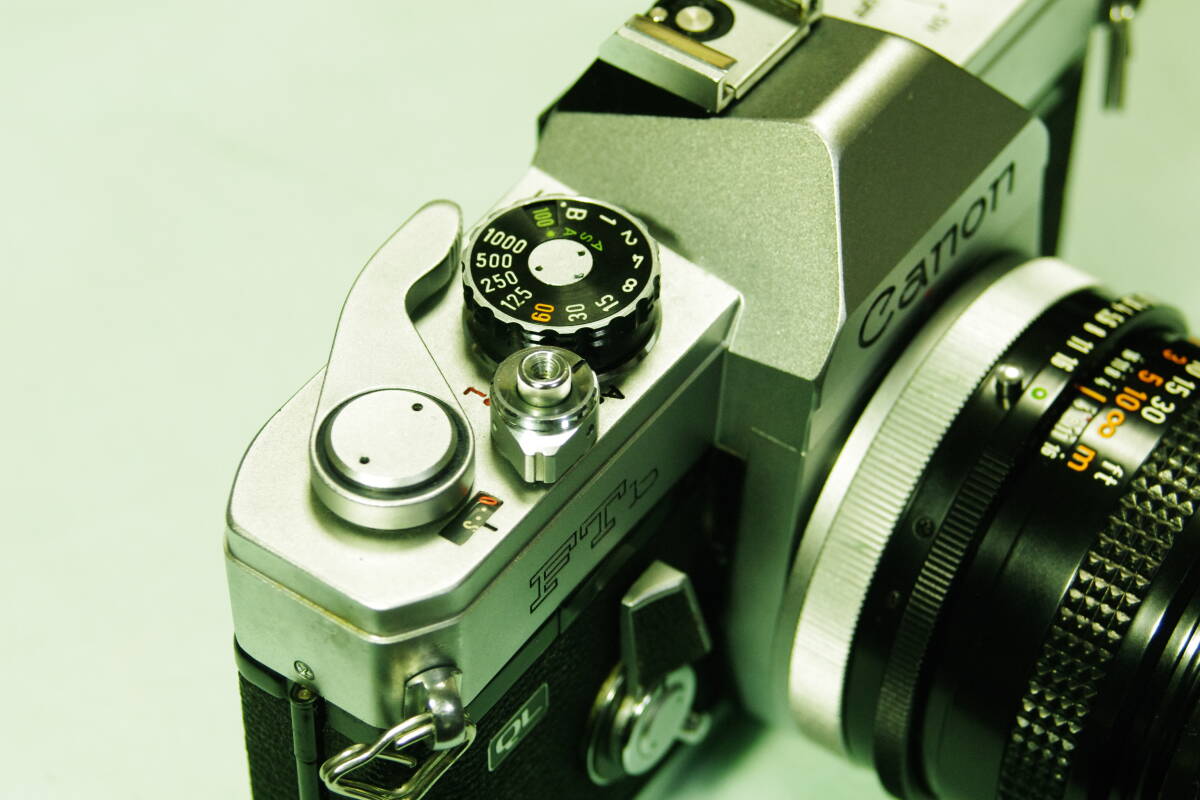 動作確認済 CANON FTb + FD 50mm 1:1.8 s.c. 完動美品 動作確認済 CANON FTb + FD 50mm 1:1.8 s.c. 完動美品