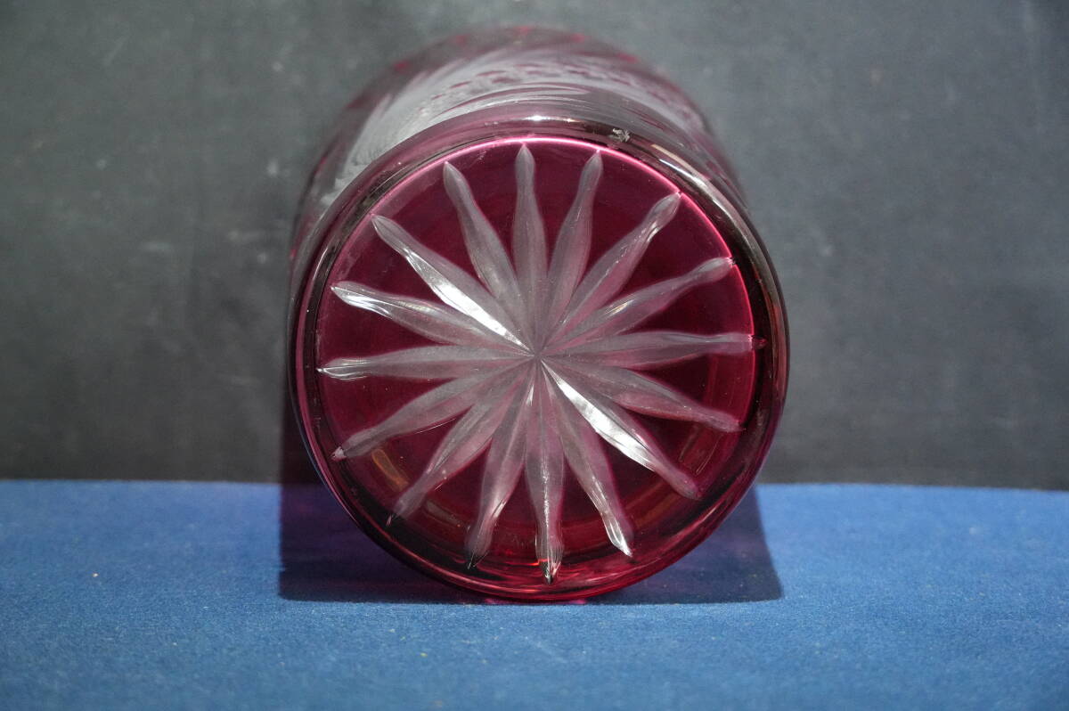 Yahoo!オークション - T801 ガラス工芸 クリスタルガラス 赤グラヴ...