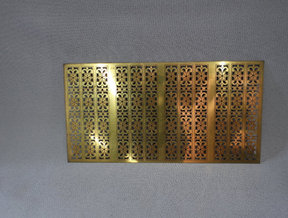 Yahoo!オークション - 【K-2171】花柄 華柄 エッチング 真鍮1枚