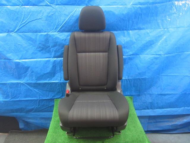 Yahoo!オークション - フリード DAA-GB7 センターシート 左側 走行距...