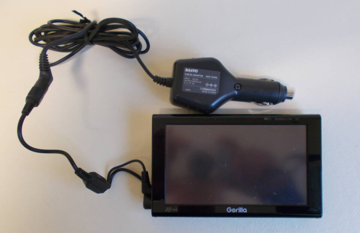 Yahoo!オークション - SANYO Gorilla ポータブルカーナビ NVP-12VDS DC...