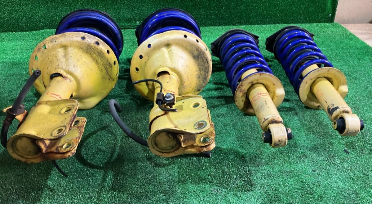 Yahoo!オークション - エクシーガ DBA-YA5 2008 -KYB Lowfer Sports-シ...