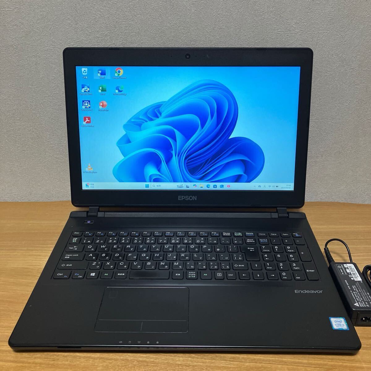 Yahoo!オークション - EPSON ENDEAVOR NJ4300 第8世代Core i3 8145U メ...