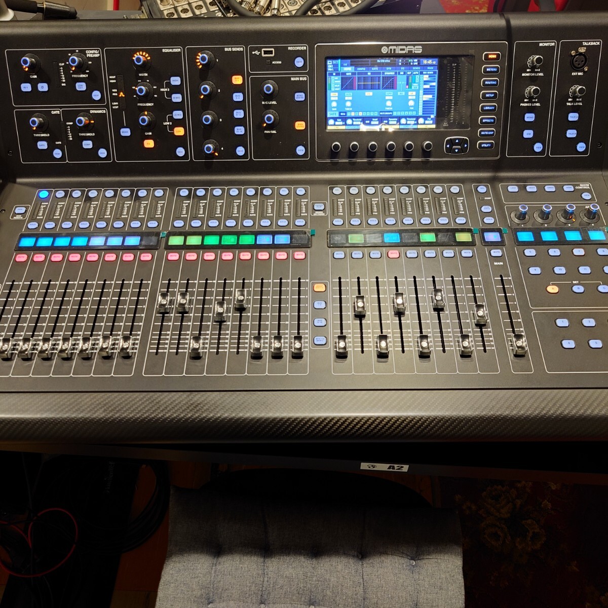 Yahoo!オークション - MIDAS (マイダス)M32-LIVE/ ステージボックスDL3...