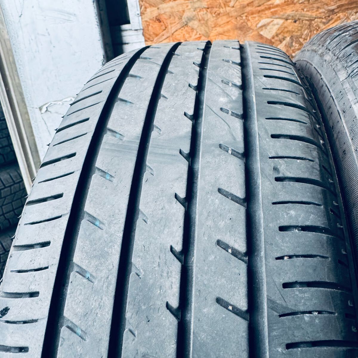 Yahoo!オークション - バリ山 TOYO NANOENERGY J63 185/60R15 夏タイヤ...