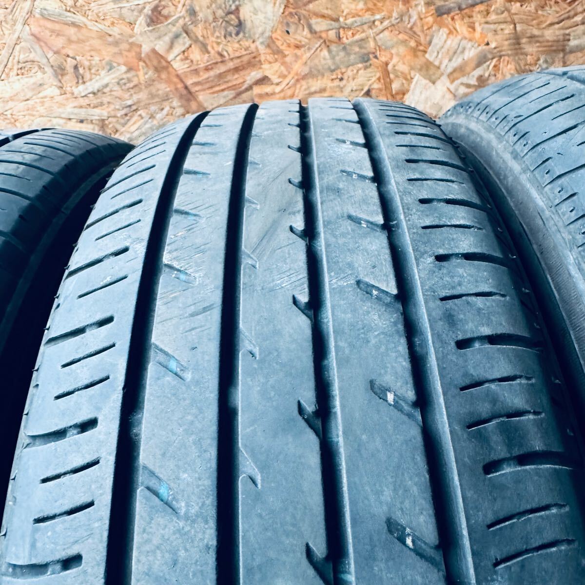 Yahoo!オークション - バリ山 TOYO NANOENERGY J63 185/60R15 夏タイヤ...