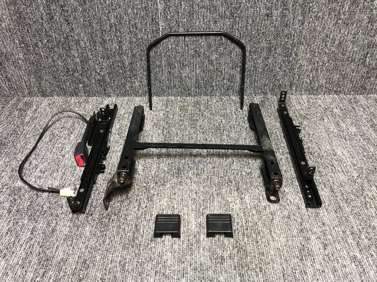 Yahoo!オークション - 【12358】NCP13 ヴィッツ RS 後期 RECARO 運転席...