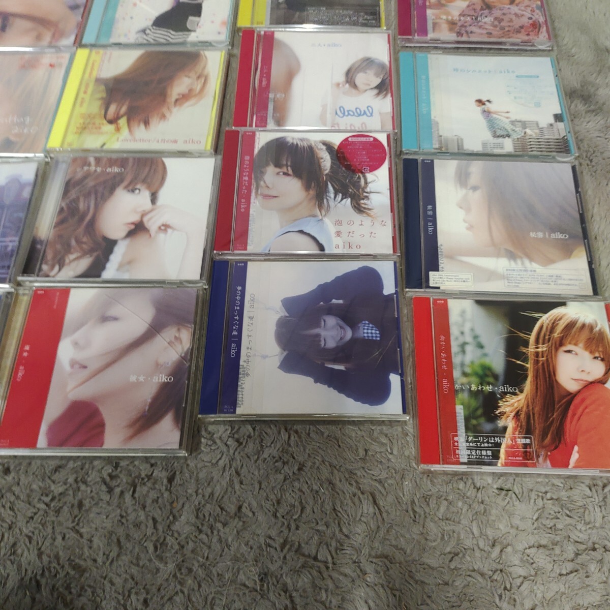 Yahoo!オークション - aiko CD DVD まとめ売り ウタウイヌ DECADE H042...