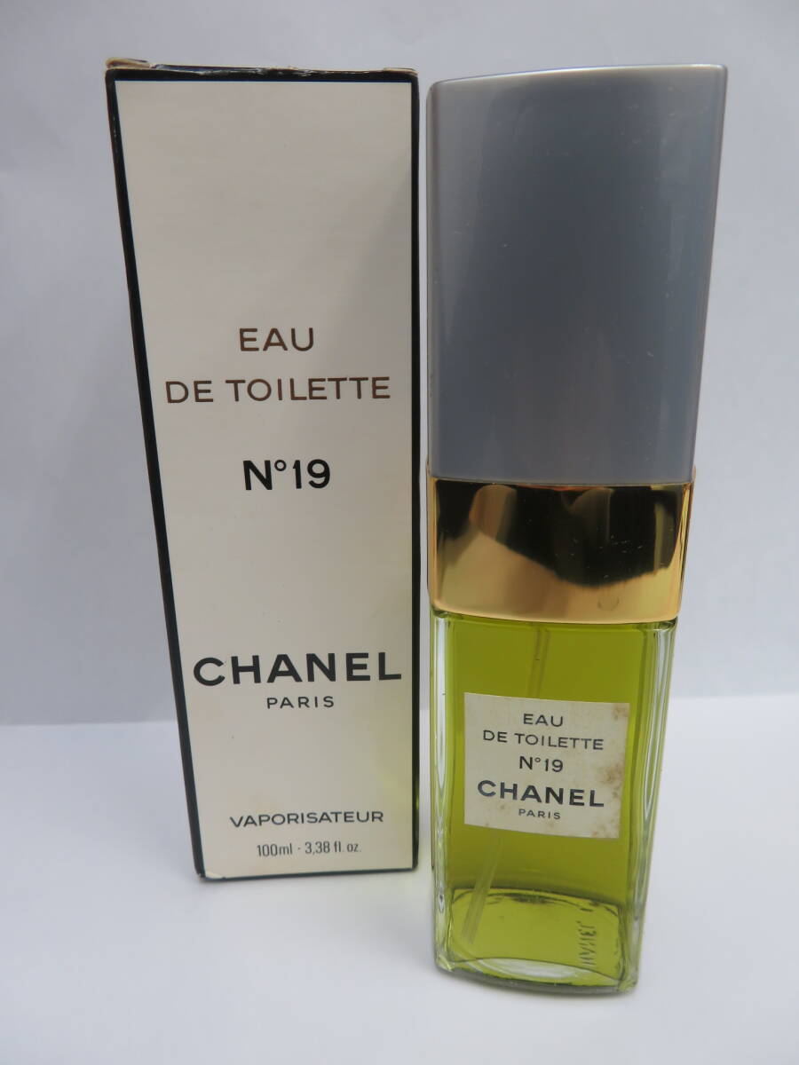 Yahoo!オークション - 86388 残約9割 CHANEL シャネル No19 EDT オー...