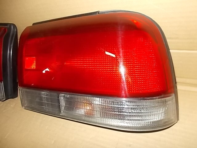 Yahoo!オークション - スバル 純正 レガシィ BC5 BC 左右 テールランプ...
