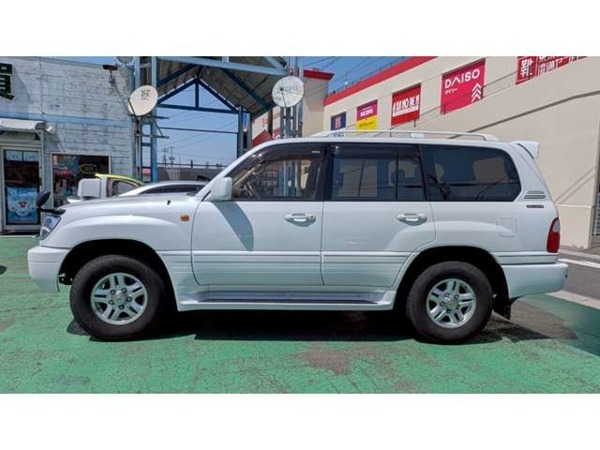 Yahoo!オークション - ランドクルーザーシグナス 4.7 4WD サンルーフ ...