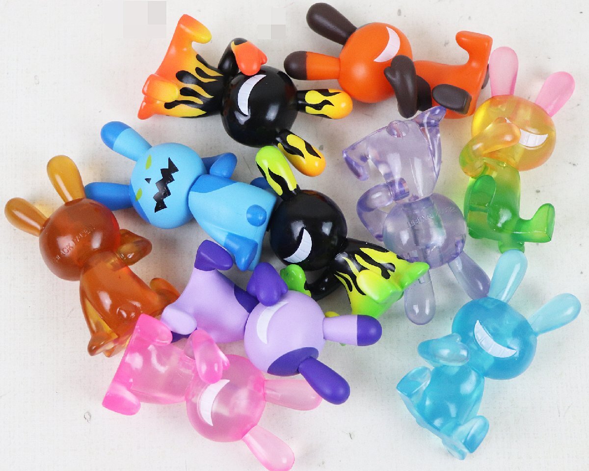 P◇中古品◇カプセルトイ ブラックラビット/BLACK RABBiT 10個 P◇中古品◇カプセルトイ ブラックラビット/BLACK RABBiT 10個