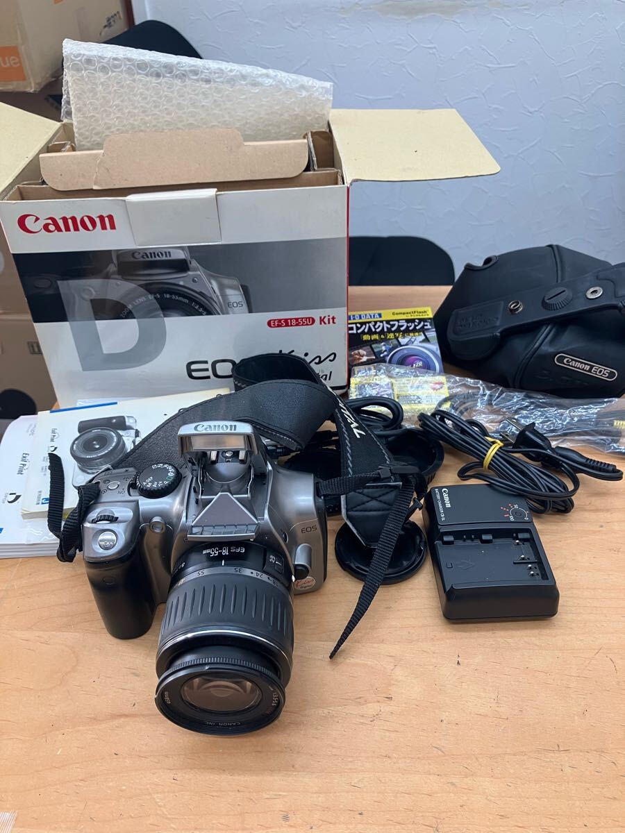 Yahoo!オークション - 【c152】Canon EOS Kiss Digital レンズキット