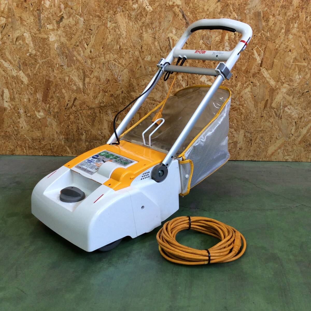 Yahoo!オークション - 【WH-5522】中古品 RYOBI リョービ 電気芝刈機 L...