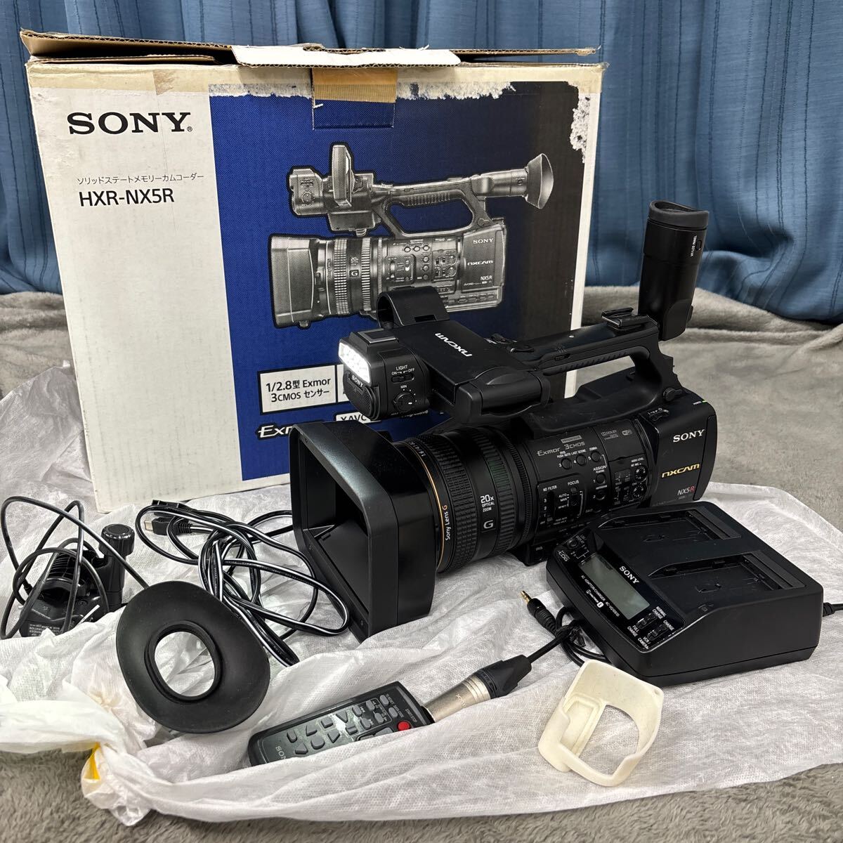 Yahoo!オークション - 2020年製 SONY HXR-NX5R ソニー NXCAMカムコーダ...