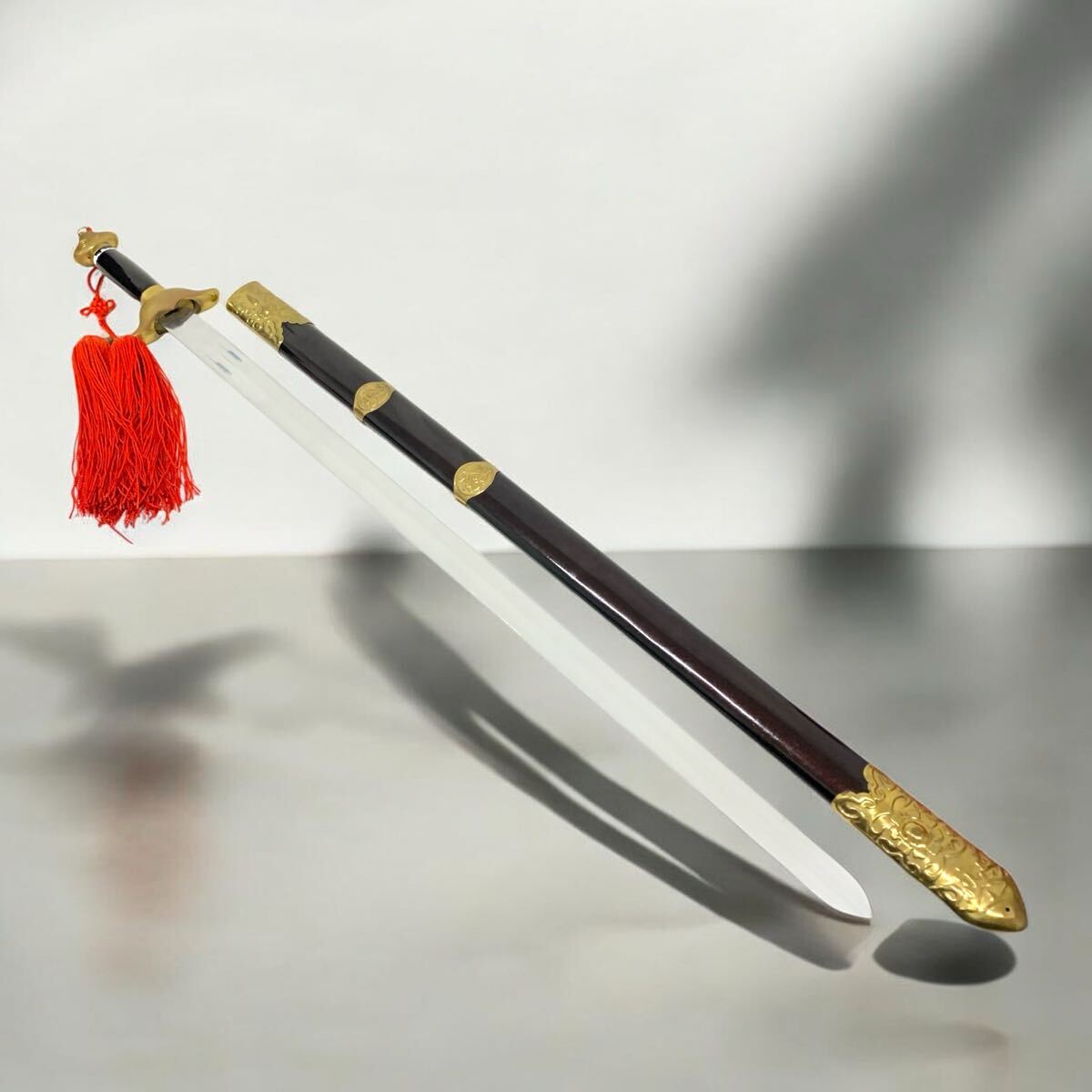 Yahoo!オークション - I0325A 武術 演舞用 太極拳剣 中国剣 武道用 パ...