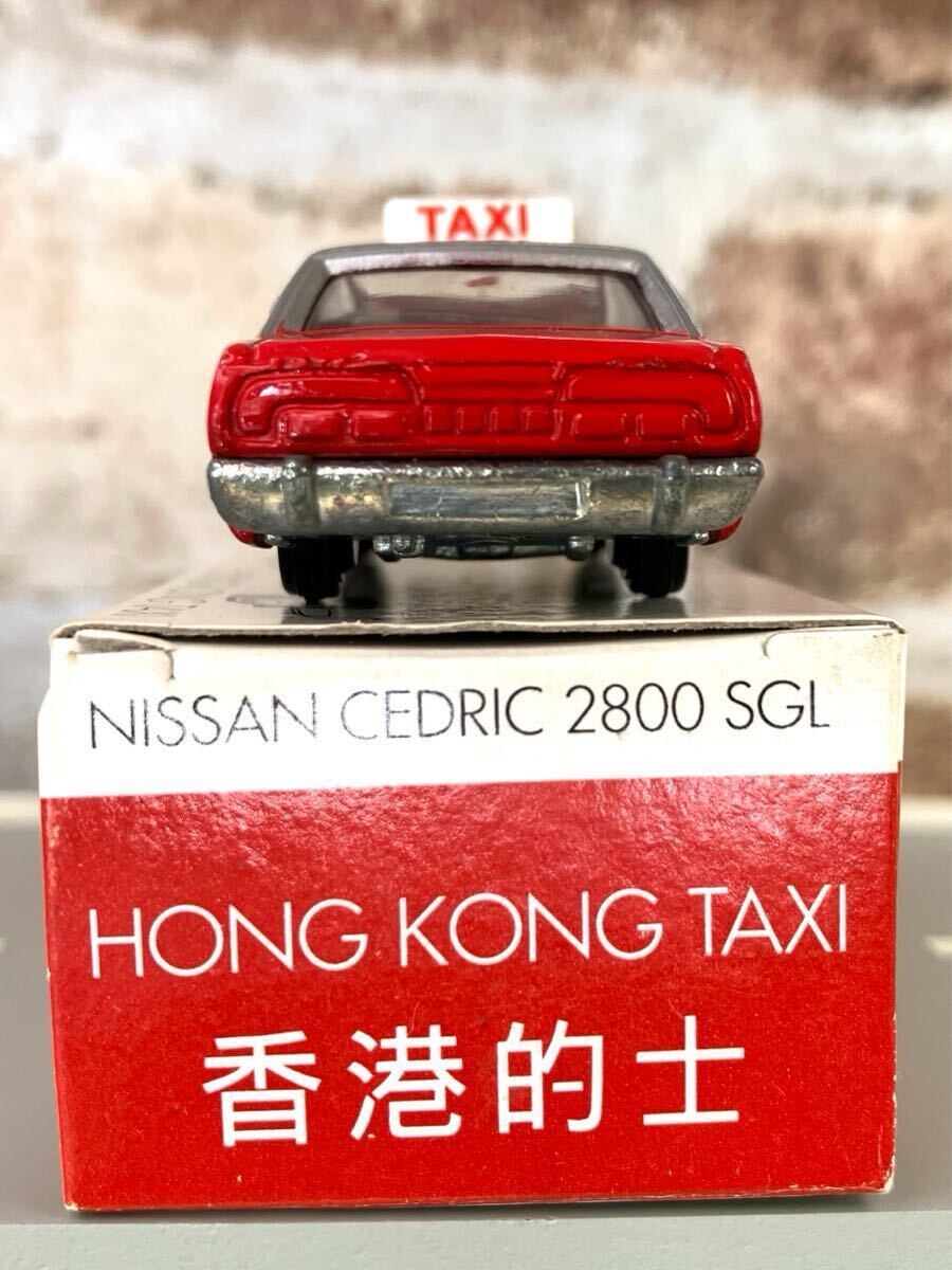 tomica トミカ NISSAN CEDRIC 2800 SGL HONG KONG TAXI 香港 tomica トミカ NISSAN CEDRIC 2800 SGL HONG KONG TAXI 香港