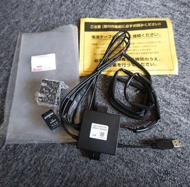 Yahoo!オークション - 新品 未使用 純正部品 ダイハツ ムーヴカスタム...