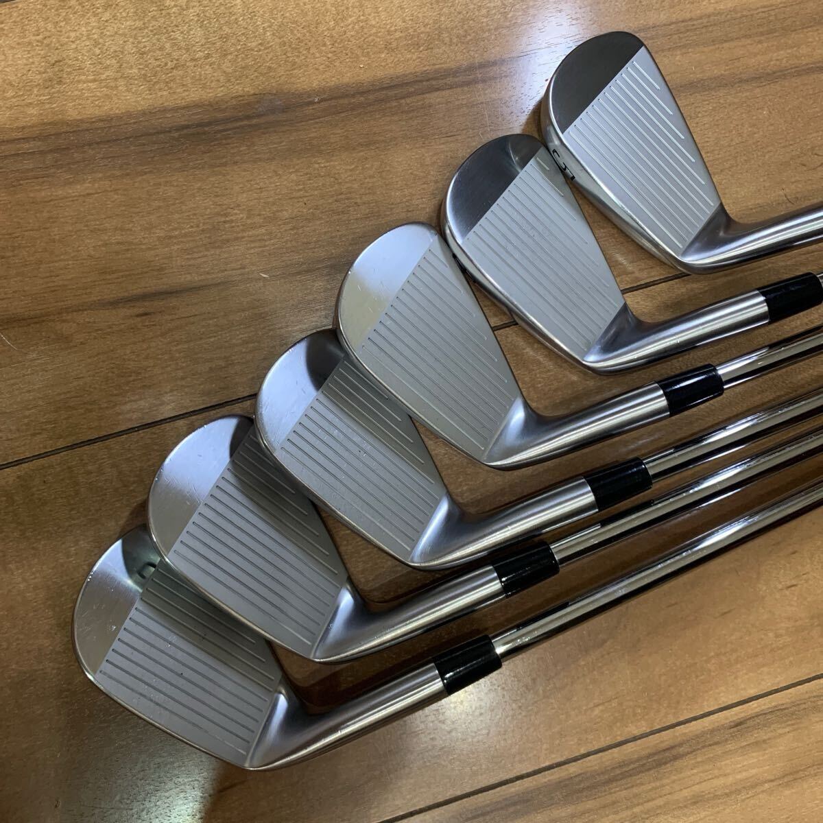 Yahoo!オークション - ブリヂストン アイアン 221CB 5〜P 6本 MODUS3 1...