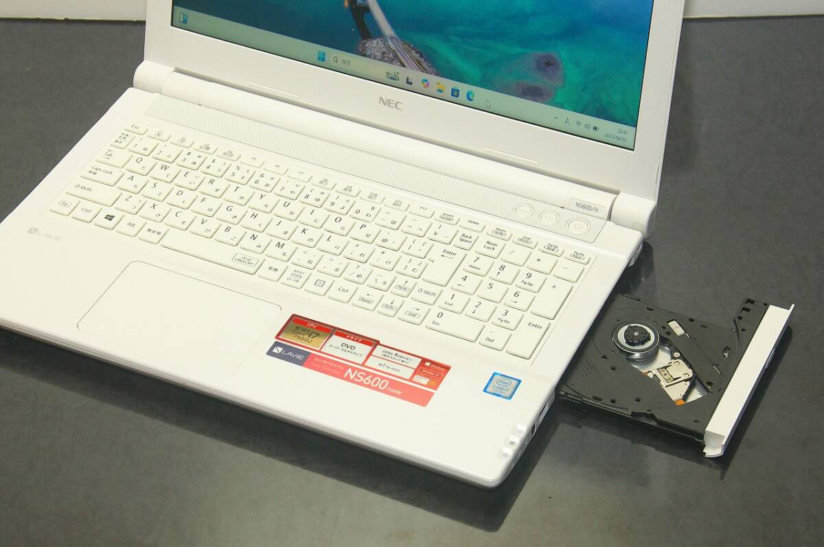 美品 ハイスペック SSD1TB・メモリ16GB Core i7 7500U 2.7GHz 美品 ハイスペック SSD1TB・メモリ16GB Core i7 7500U 2.7GHz