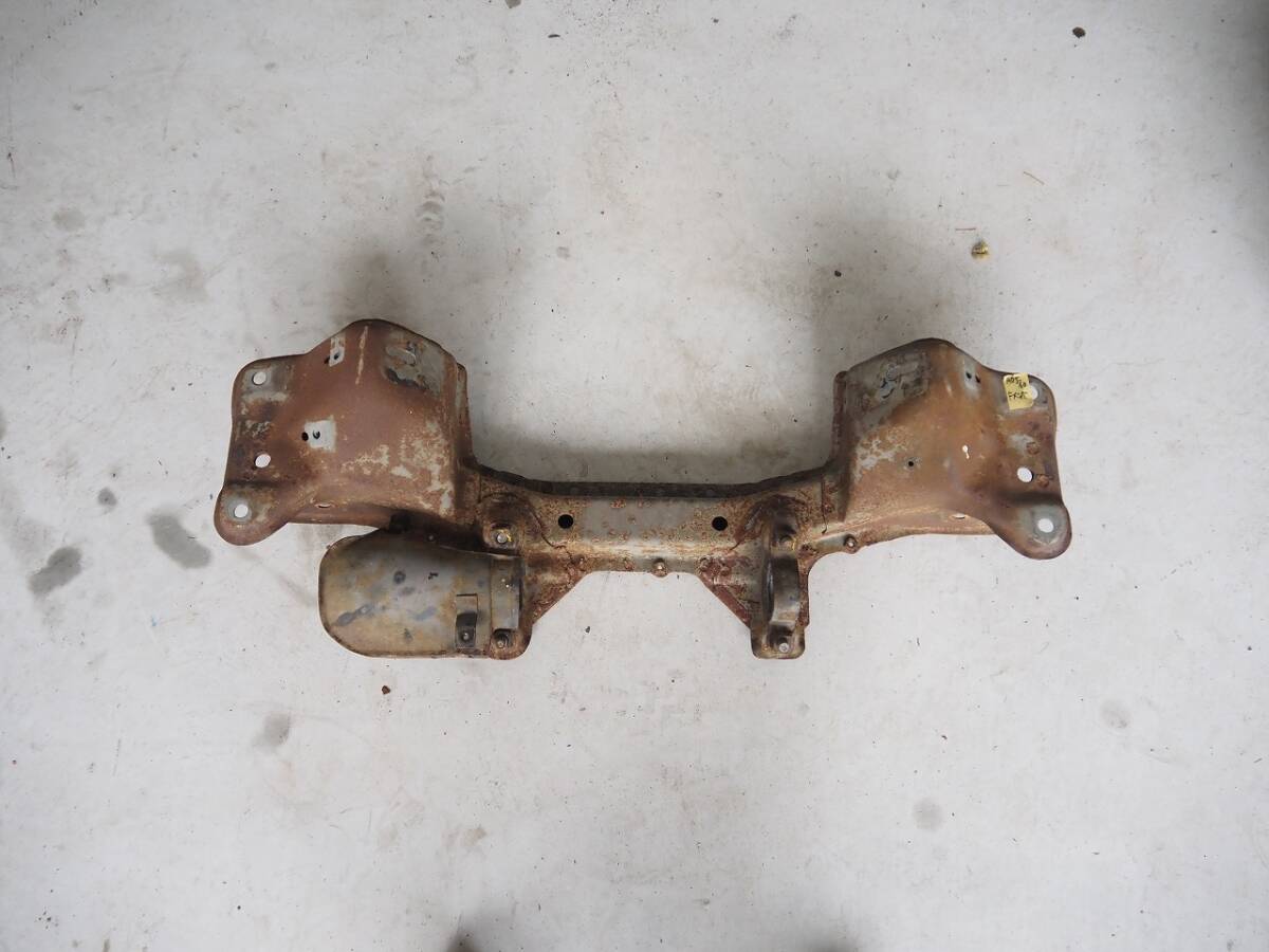 Yahoo!オークション - HCR32 【 フロントメンバー 】 スカイライン HR3...